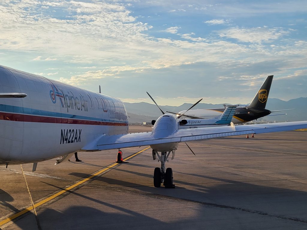 Low-Time Pilot Jobs - Flight School | Axiom Aviation | United States